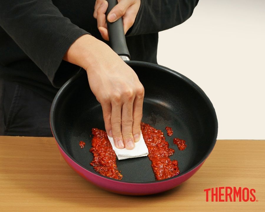 How to Clean Your THERMOS® Non-Stick Frying Pan – Thermos Malaysia